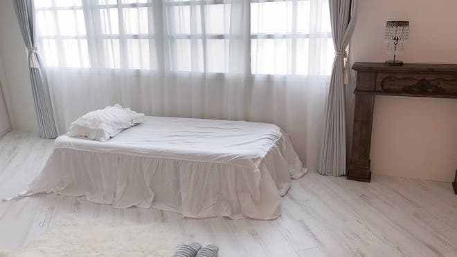 中津駅から2分!梅田や大阪駅からも10分圏内。自然光あふれるフォトスタジオの写真14