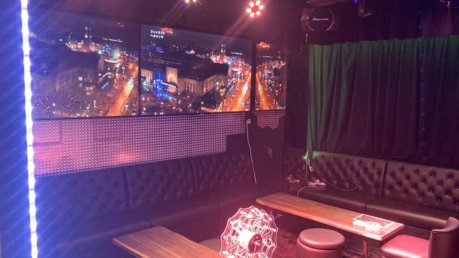 渋谷駅から徒歩3分 ラグジュアリーカラオケBARの写真4