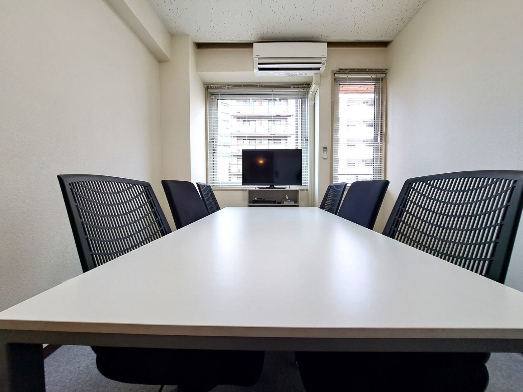 【Brenz横浜310】横浜駅東口徒歩2分★アクセス抜群★シンプルで落ち着いた空間の写真13