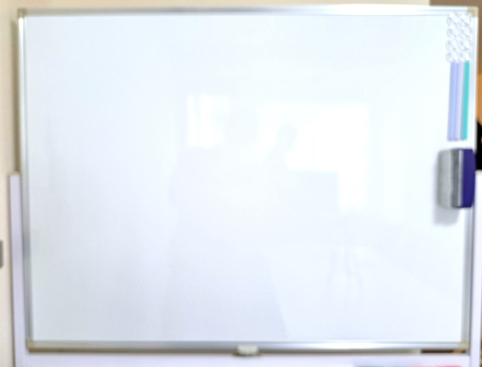 【Brenz横浜310】横浜駅東口徒歩2分★アクセス抜群★シンプルで落ち着いた空間の写真10