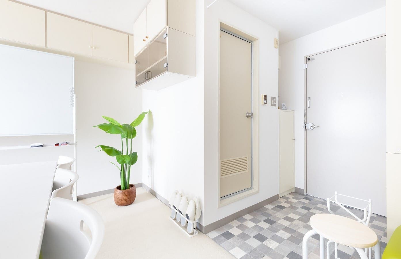 阪急「烏丸」駅より徒歩2分！大丸京都店5秒◆錦市場40秒◆毎日清掃！◆Wifi・エレベーター完備◆SF京都四条烏丸サテライトの写真4