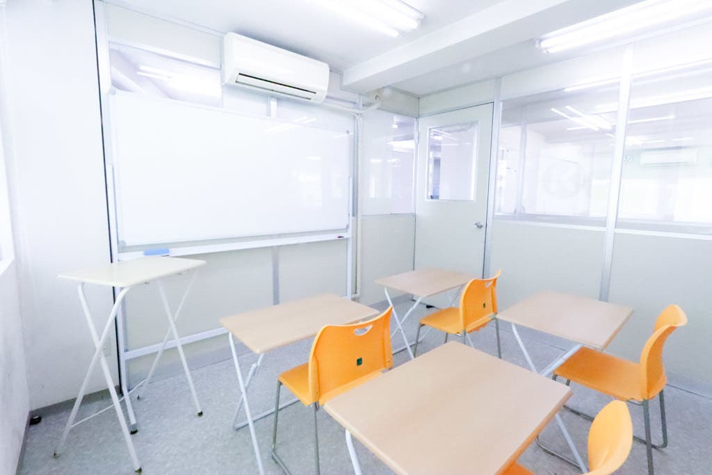 【京王線中河原駅徒歩2分！4名利用可！】駅近！綺麗な室内！WiFi・ホワイトボード・備品類全て無料！ふれあい貸し会議室 中河原Aの写真6