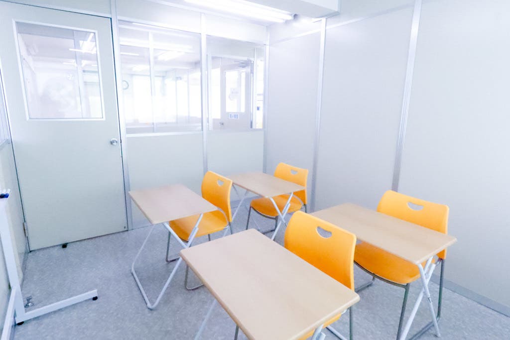 【京王線中河原駅徒歩2分！4名利用可！】駅近！綺麗な室内！WiFi・ホワイトボード・備品類全て無料！ふれあい貸し会議室 中河原Aの写真7