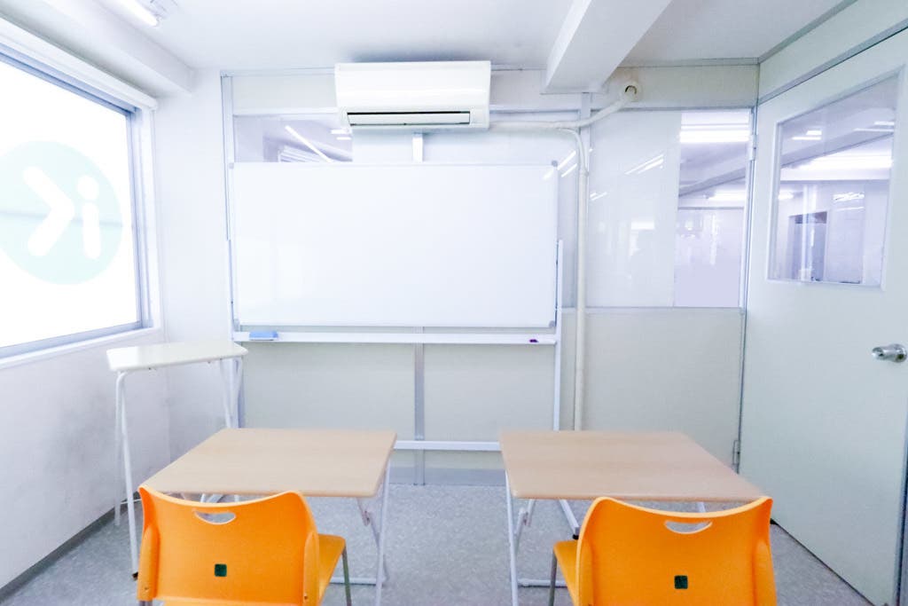 【京王線中河原駅徒歩2分！4名利用可！】駅近！綺麗な室内！WiFi・ホワイトボード・備品類全て無料！ふれあい貸し会議室 中河原Aの写真8