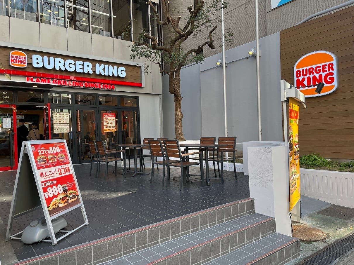 谷町四丁目駅徒歩１分の利便性。低価格で換気ができる完全個室の会議室。定員14名。テーブル配置変更可。契約備品有。法務局、官庁近くの写真14