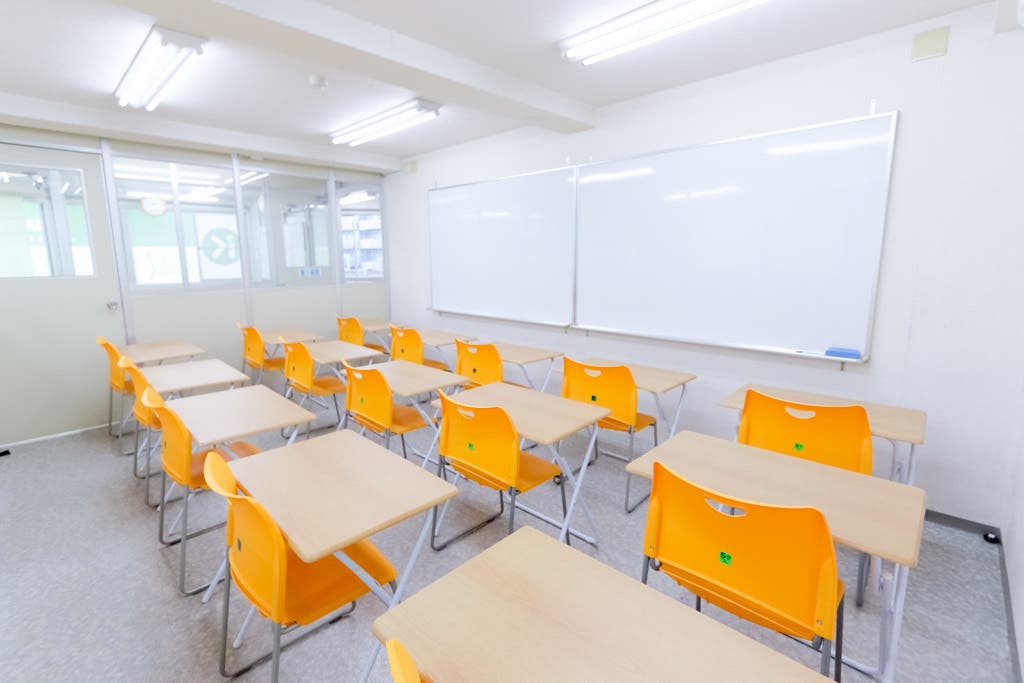 【京王線中河原駅徒歩2分！15名利用可】駅近！綺麗な室内！WiFi・ホワイトボード・備品類全て無料！ふれあい貸し会議室 中河原Dの写真6