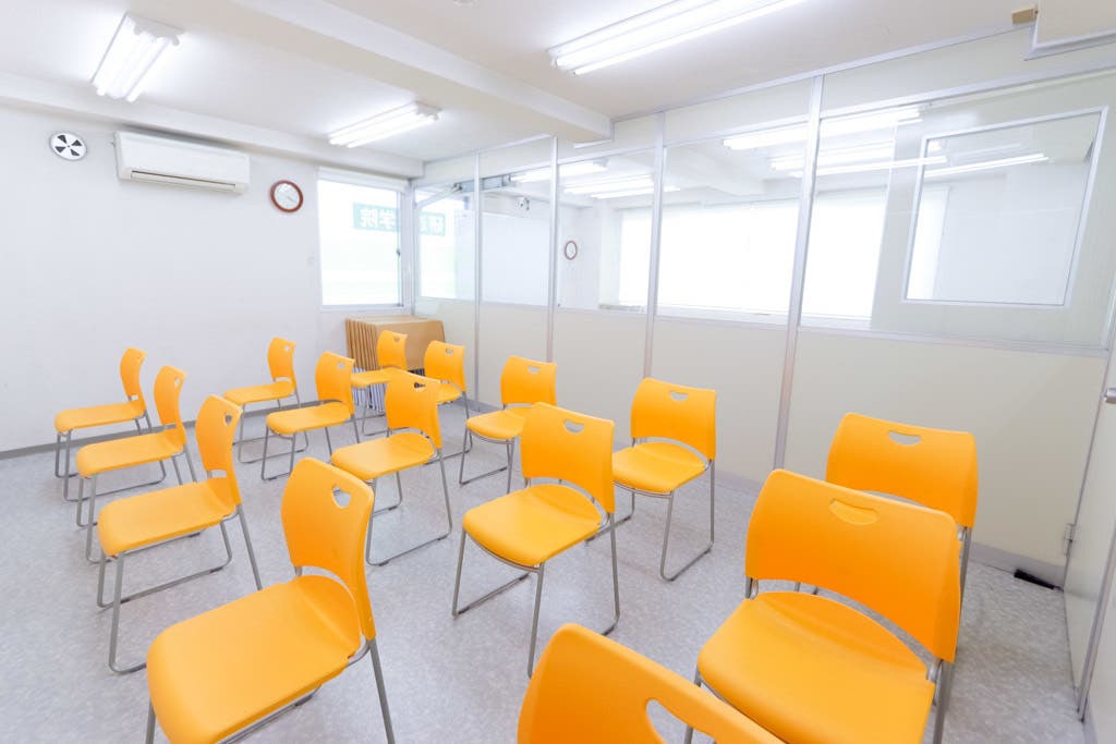 【京王線中河原駅徒歩2分！15名利用可】駅近！綺麗な室内！WiFi・ホワイトボード・備品類全て無料！ふれあい貸し会議室 中河原Dの写真11