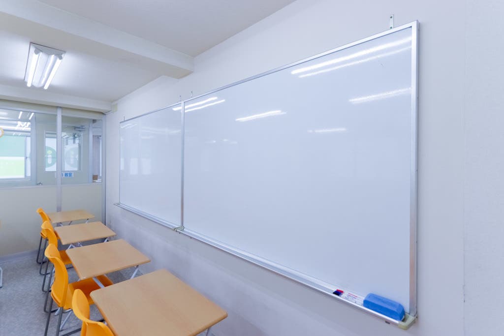 【京王線中河原駅徒歩2分！15名利用可】駅近！綺麗な室内！WiFi・ホワイトボード・備品類全て無料！ふれあい貸し会議室 中河原Dの写真13