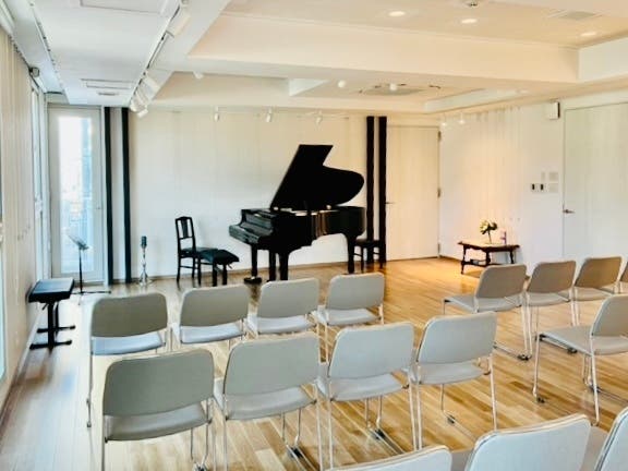 【豊かな響きのホール】阪急西宮北口駅から徒歩5分！防音/Wi-Fi完備！〈クラシックコンサート、発表会、リハーサルに最適〉の写真5