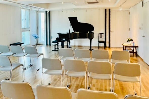 【豊かな響きのホール】阪急西宮北口駅から徒歩5分！防音/Wi-Fi完備！〈クラシックコンサート、発表会、リハーサルに最適〉の写真8