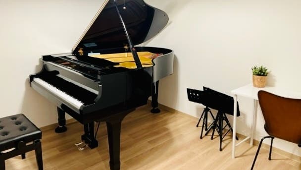 【防音スタジオ】阪急西宮北口駅徒歩5分!24H利用可能!WiFi無料!〈個人練習・レッスン・リハ・ワークスペースにも最適!〉の写真7