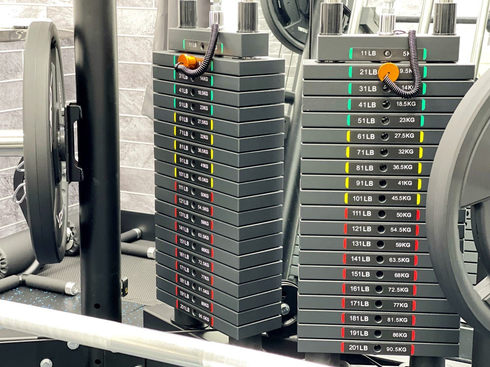 【西新宿駅4分・新宿駅7分】✨地域最安値✨平日昼間さらに価格破壊❗️おしゃれで設備充実！撮影OK！大型鏡の写真15