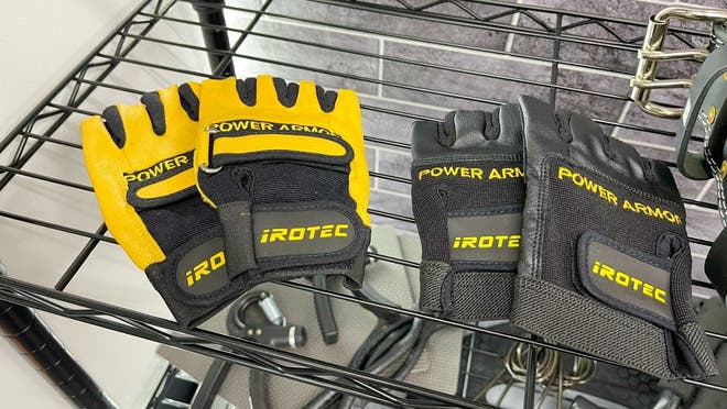 【西新宿駅4分・新宿駅7分】✨地域最安値✨平日昼間さらに価格破壊❗️おしゃれで設備充実!撮影OK!大型鏡の写真26