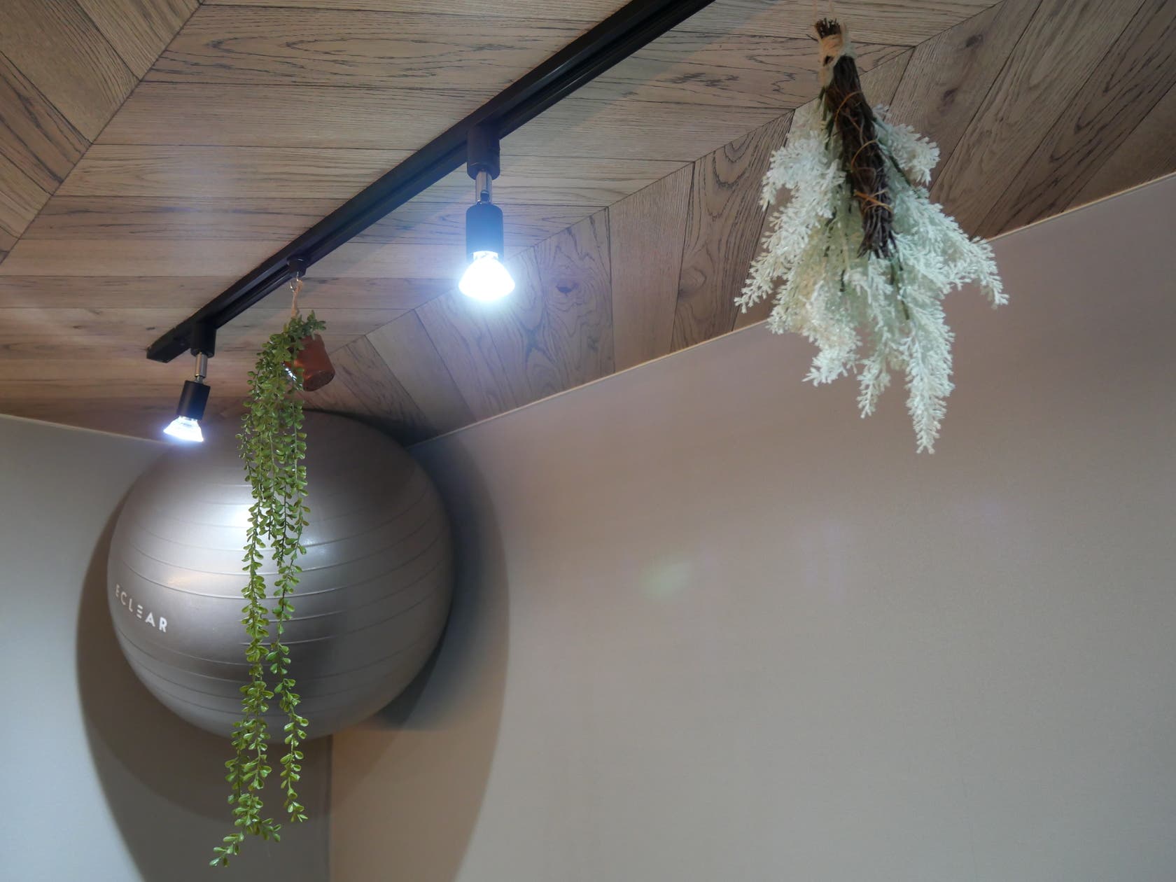 【横浜駅2分】超駅近🚶｜地域最安🉐｜高性能設備｜備品多数｜清潔感✨｜毎日清掃🧹｜レンタルジムの写真12