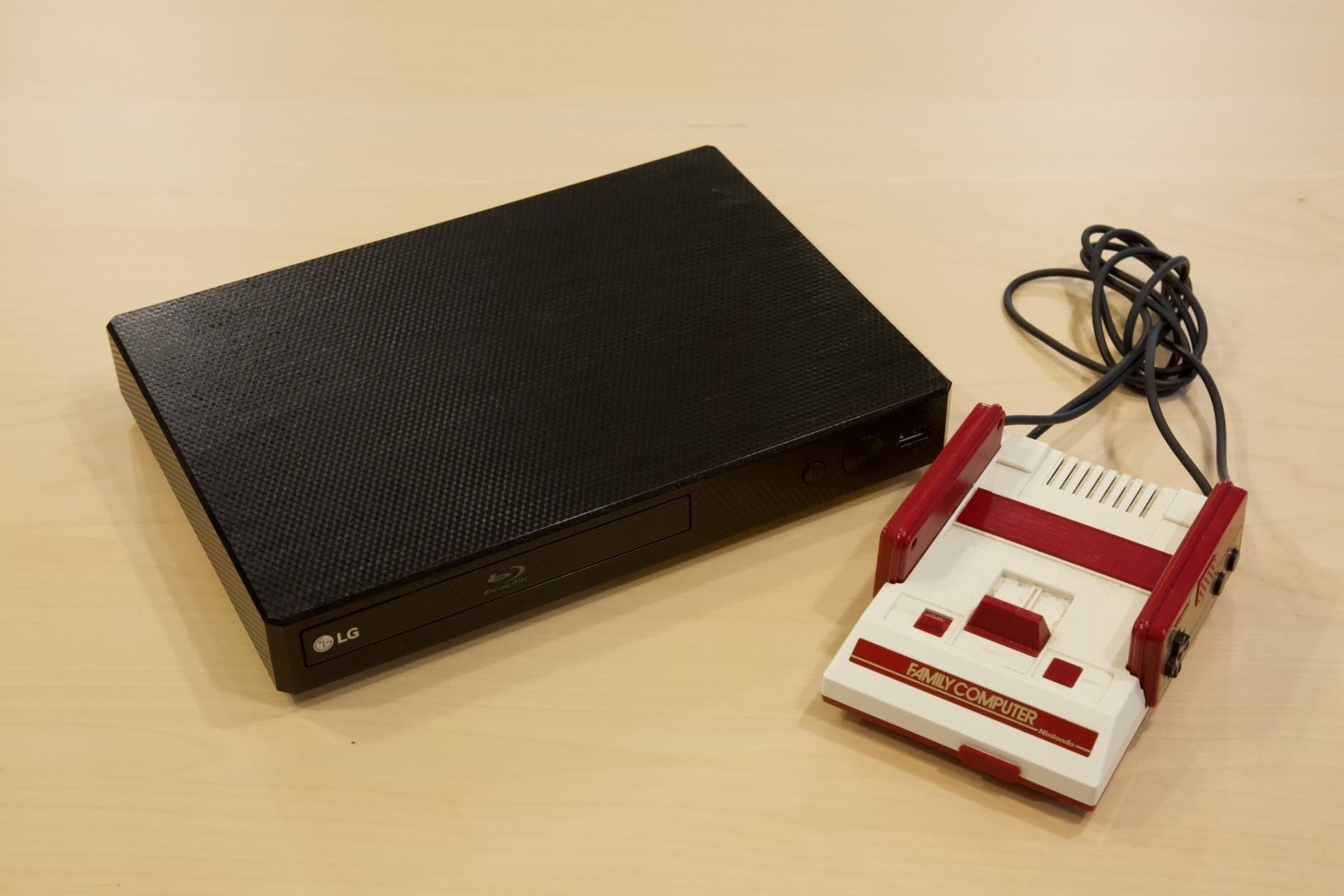 DVDプレーヤー（Blu-ray対応）の画像1