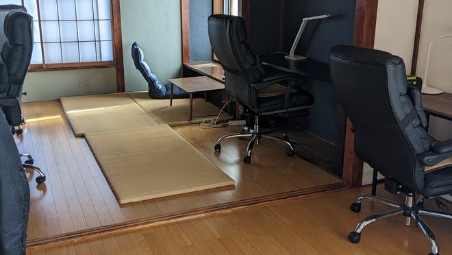 千歳船橋駅徒歩3分のコワーキングスペース!高速Wifiあり!の写真1