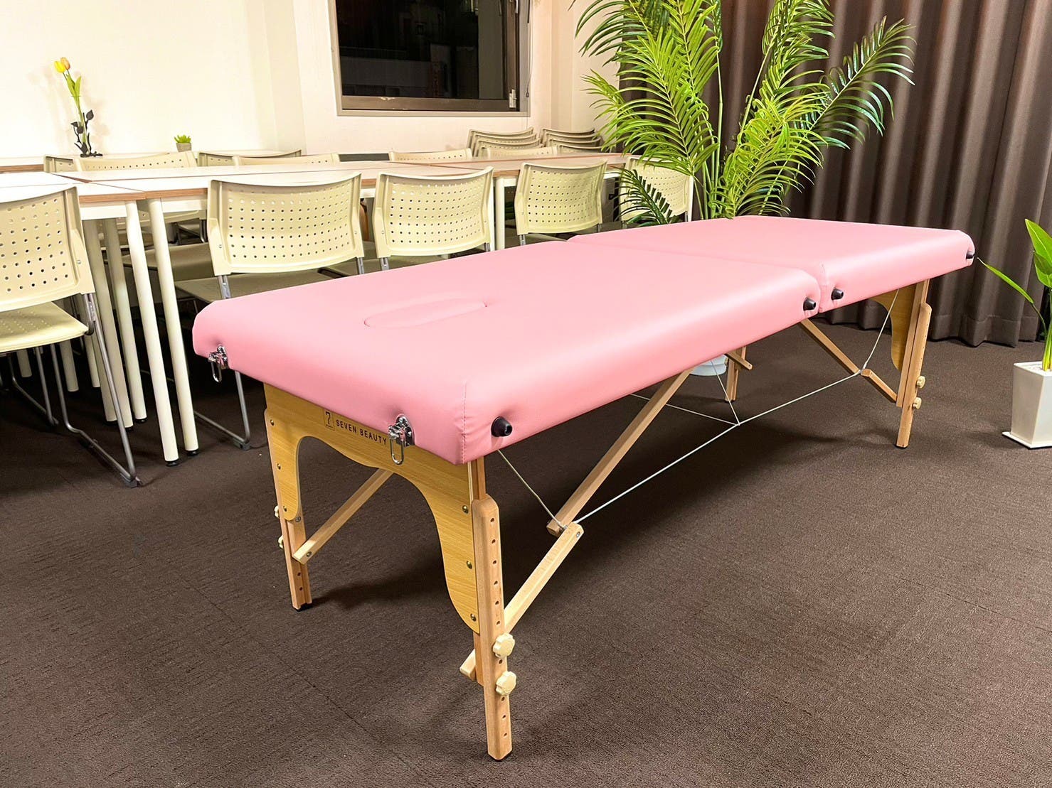 四ツ谷駅🚶‍♂️2分🍀最大20名可🍀 光WIFI/大モニター/ホワイトボード/施術ベッド備品全無料✨1日プラン有✨会議/ゲームの写真17