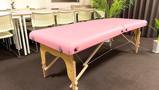 四ツ谷駅🚶♂️2分🍀最大20名可🍀 光WIFI/大モニター/ホワイトボード/施術ベッド備品全無料✨1日プラン有✨会議/ゲームの写真17