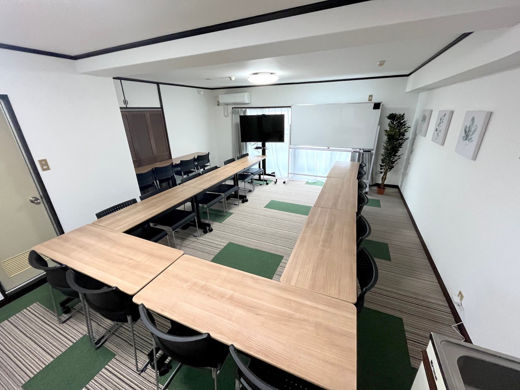 ＜浅草駒形会議室＞駅1分🚃Wi-Fi📶大型モニター🖥セミナー/研修/会議/ボドゲ/ワークショップの写真8