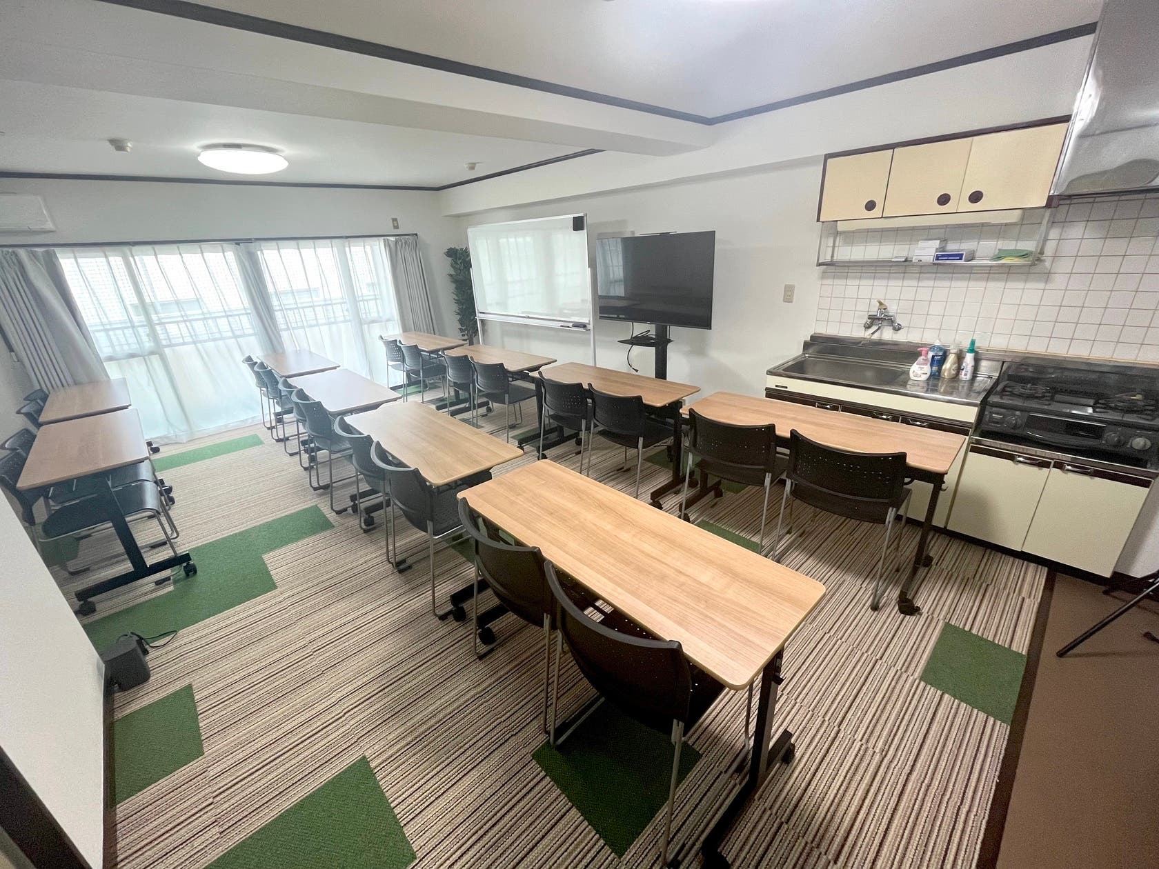 ＜浅草駒形会議室＞駅1分🚃Wi-Fi📶大型モニター🖥セミナー/研修/会議/ボドゲ/ワークショップの写真11