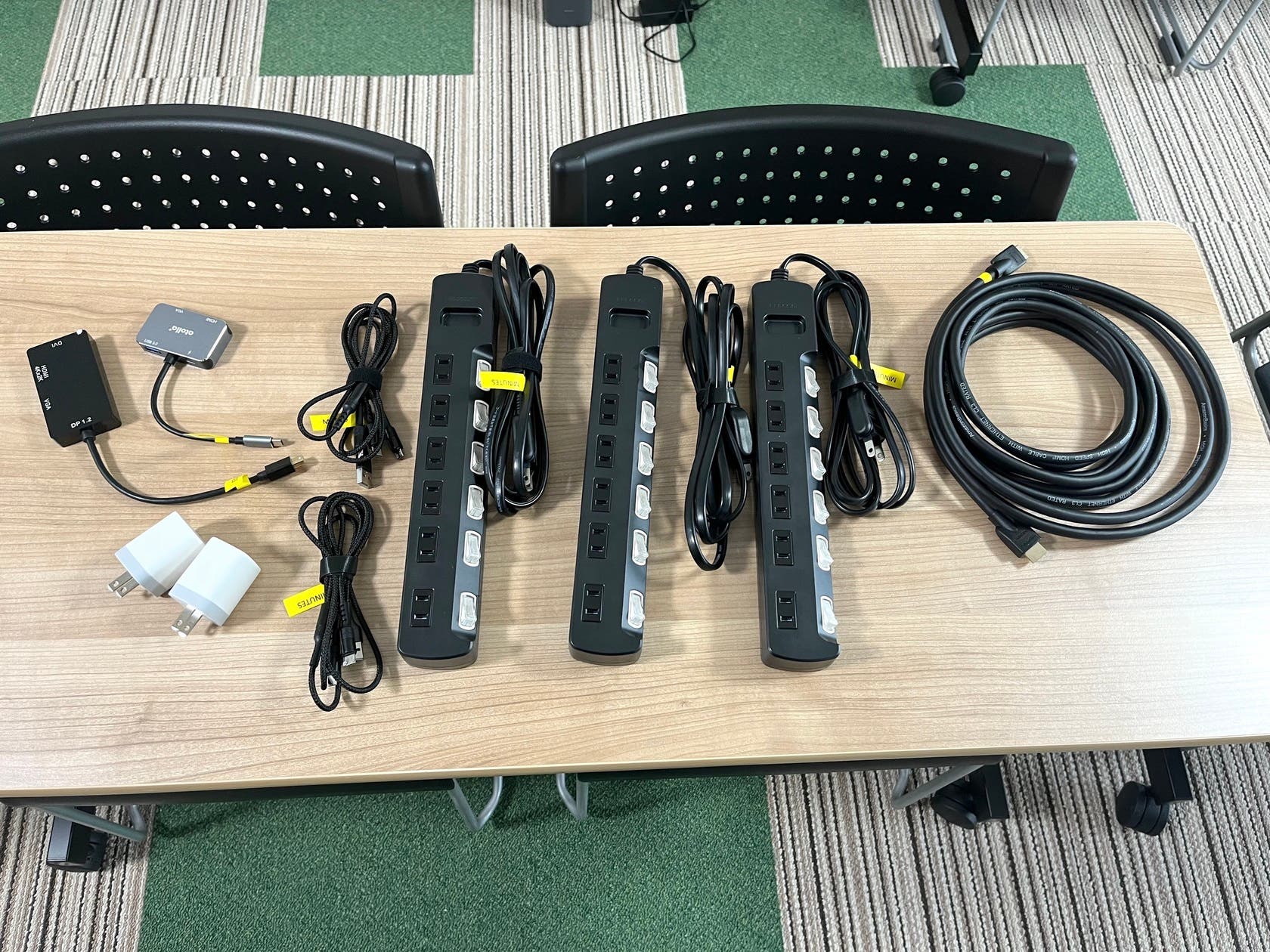 ＜浅草駒形会議室＞駅1分🚃Wi-Fi📶大型モニター🖥セミナー/研修/会議/ボドゲ/ワークショップの写真13