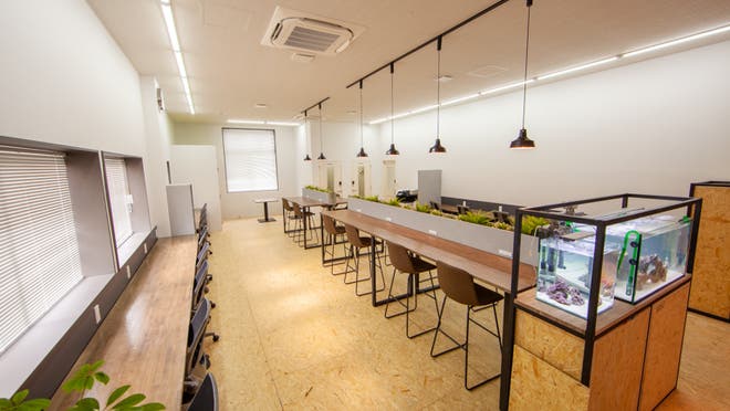 【川口駅西口】電源・Wi-Fi完備の快適作業空間|在宅が苦手、集中したい方必見。作業、勉強OK。学生もご利用可能の写真2