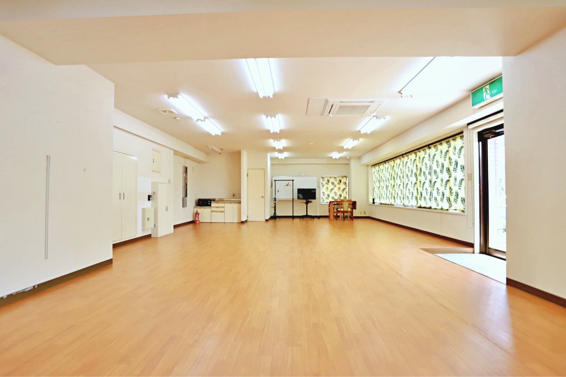 西那須野駅から車で5分のダンススタジオです。鏡面張でダンス練習ができます！の写真7