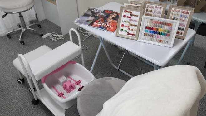 日吉駅徒歩3分☆たくさんの割引プランをご用意☆フットネイルができるのはここだけ!✽パーソナルカラー✽占い等カウンセリングの写真3