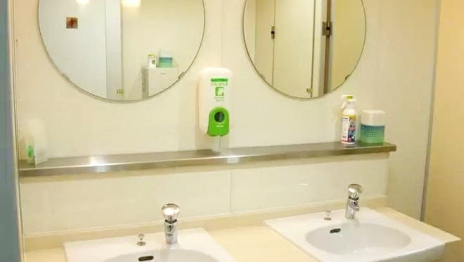 東京会議室 貸会議室オフィス東京 L2会議室 /2階【東京駅徒歩5分/スタッフ常駐/高速無料Wi-Fi/スクール54名利用可能】の写真4