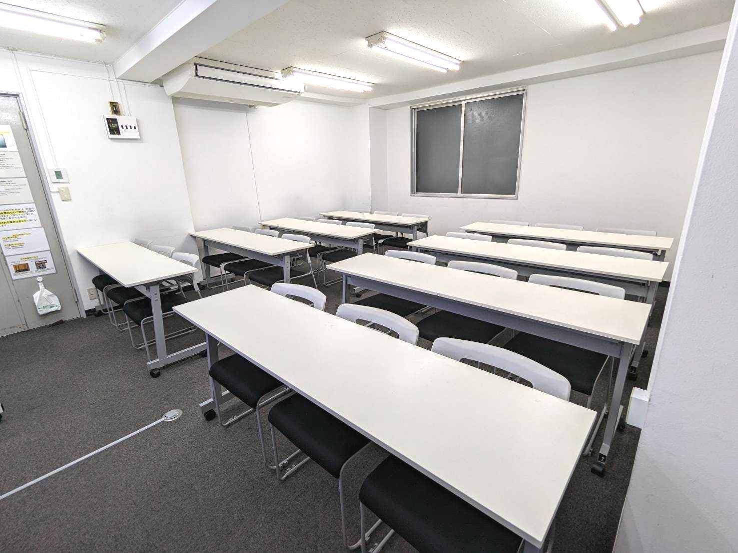 水道橋2分🌸九段下神保町8分🌸25名収容の広々会議室🌸爆速サクサクWifiの写真6