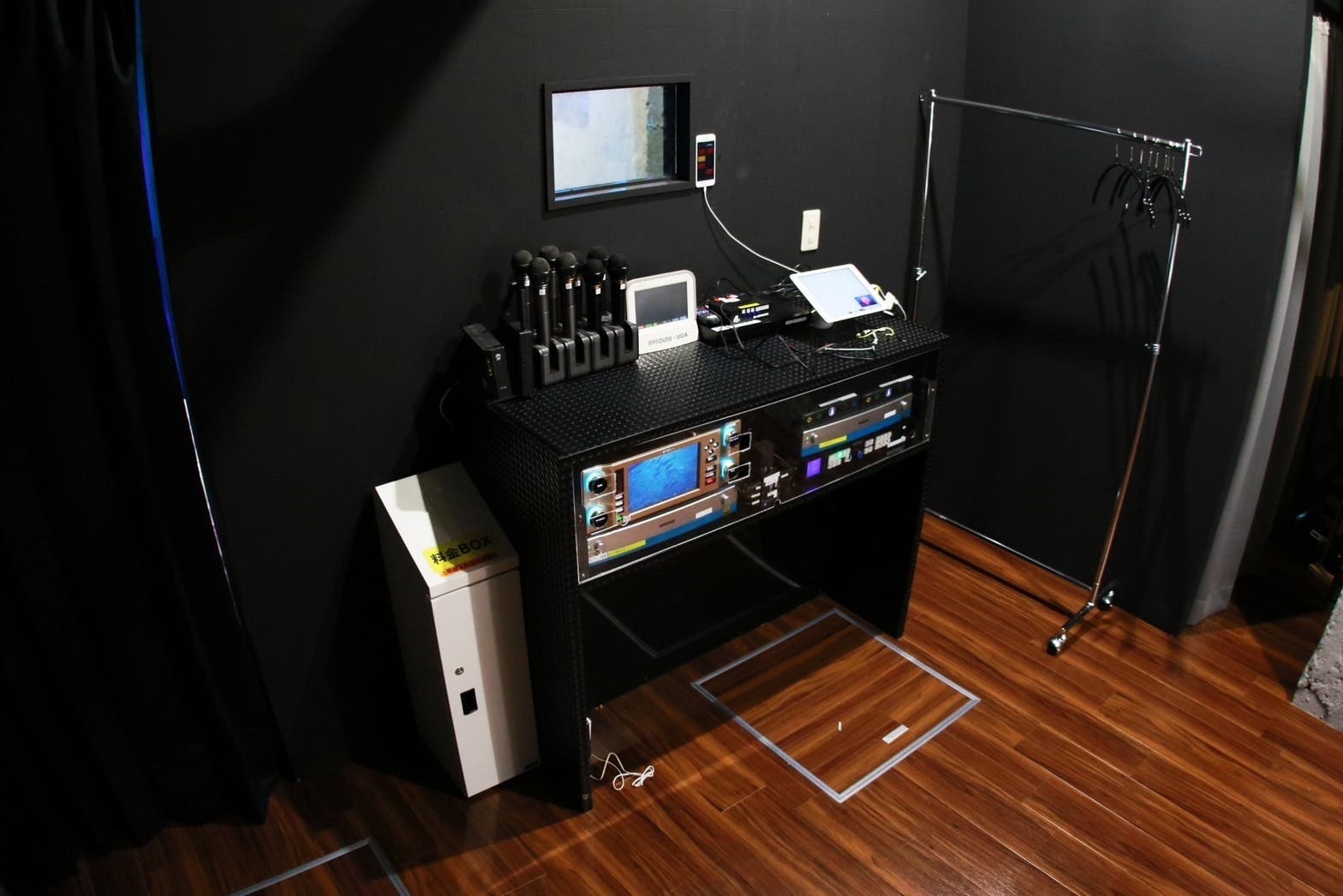 【BUZZ LIVE 赤坂】の写真6