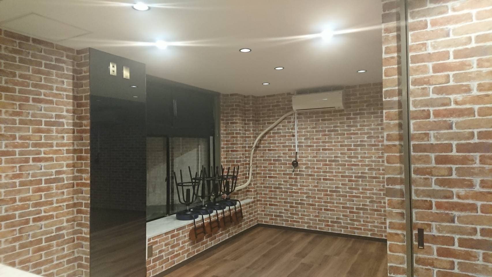 新宿から電車で15分！千歳烏山から徒歩6分！撮影やイベント、女子会など色々使ってください！の写真6