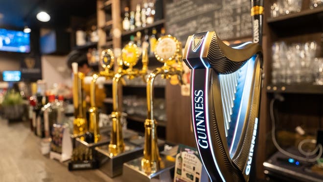 JR環状線京橋駅から徒歩5分のアイリッシュパブの写真7