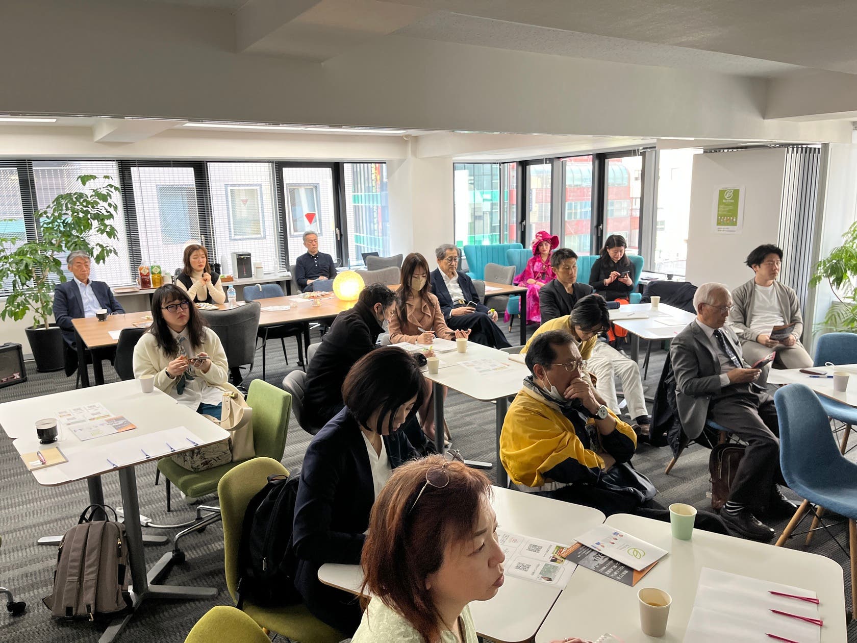 【松屋銀座の近く】最大50名着席/オフサイトMTG・パーティー/飲食アルコール類持込OK/カジュアルな雰囲気でリーズナブルの写真16