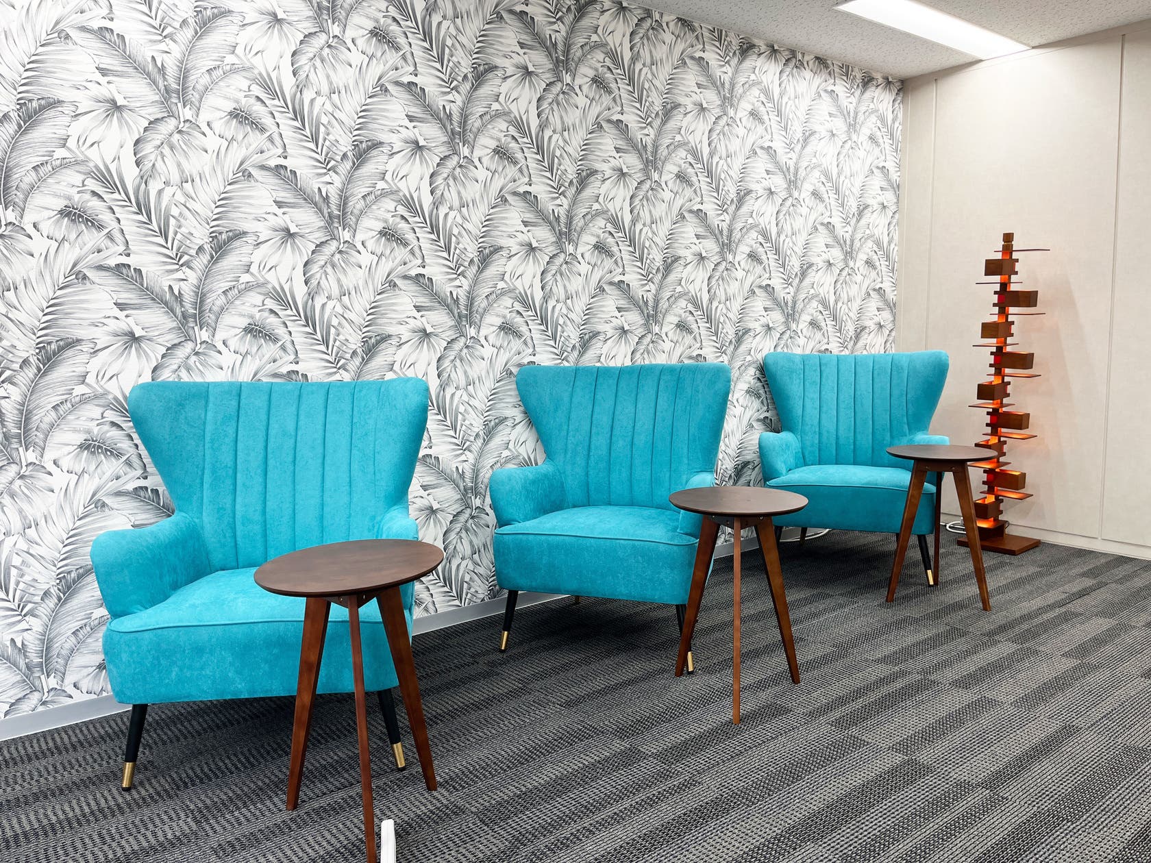 【銀座駅他2駅から3分・松屋近く】15名着席/社内MTG・研修・イベント・同窓会などに最適/飲酒飲食OK/オシャレ＆カジュアル！の写真6