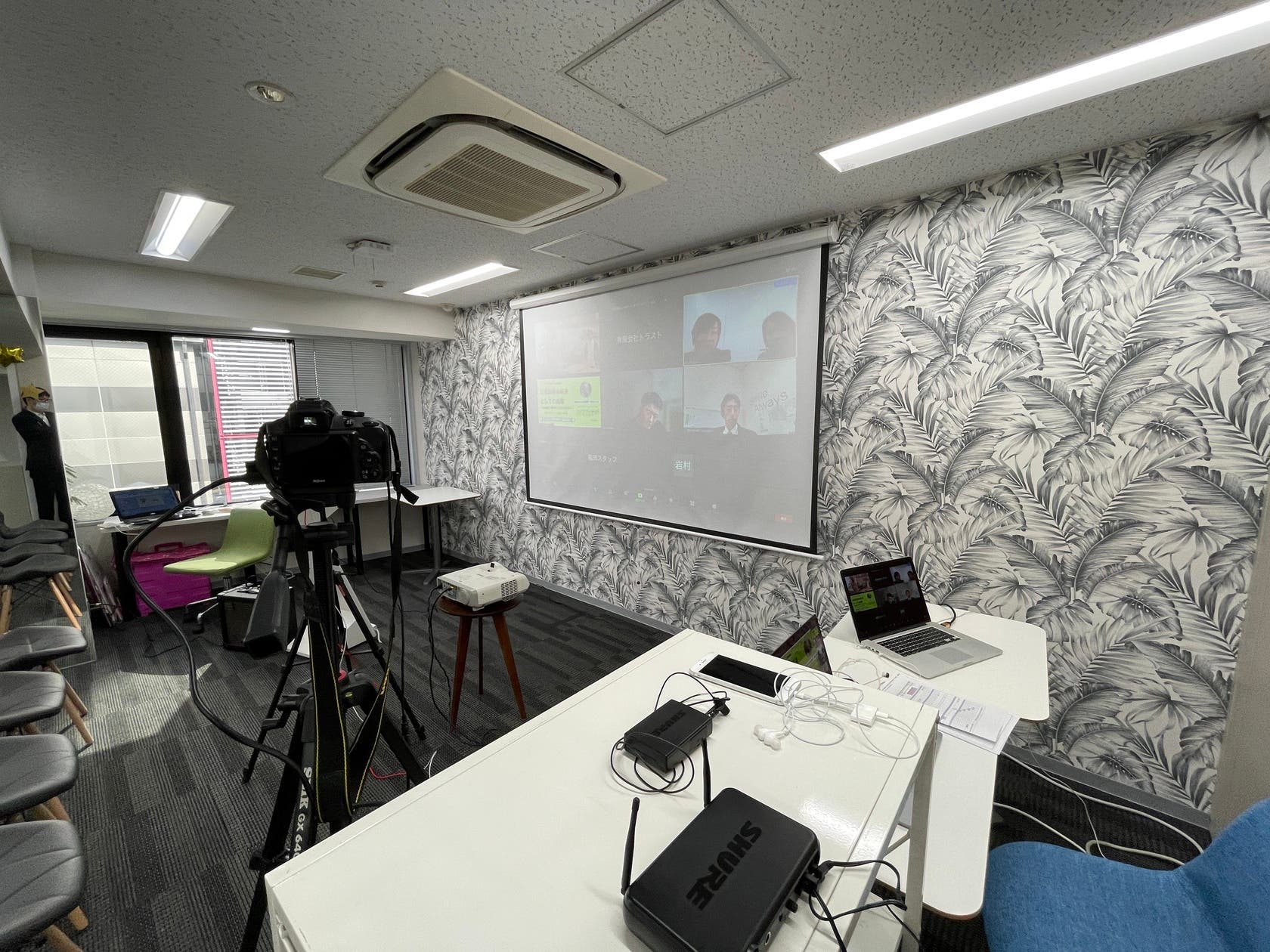 【松屋銀座の近く】最大50名着席/オフサイトMTG・パーティー/飲食アルコール類持込OK/カジュアルな雰囲気でリーズナブルの写真15