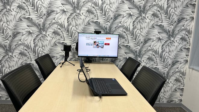 すぐ予約!【銀座駅他2駅から3分以内・松屋近く】定員4名/オンライン会議・講習・面談に最適/待合スペース・無料ドリンク有の写真2