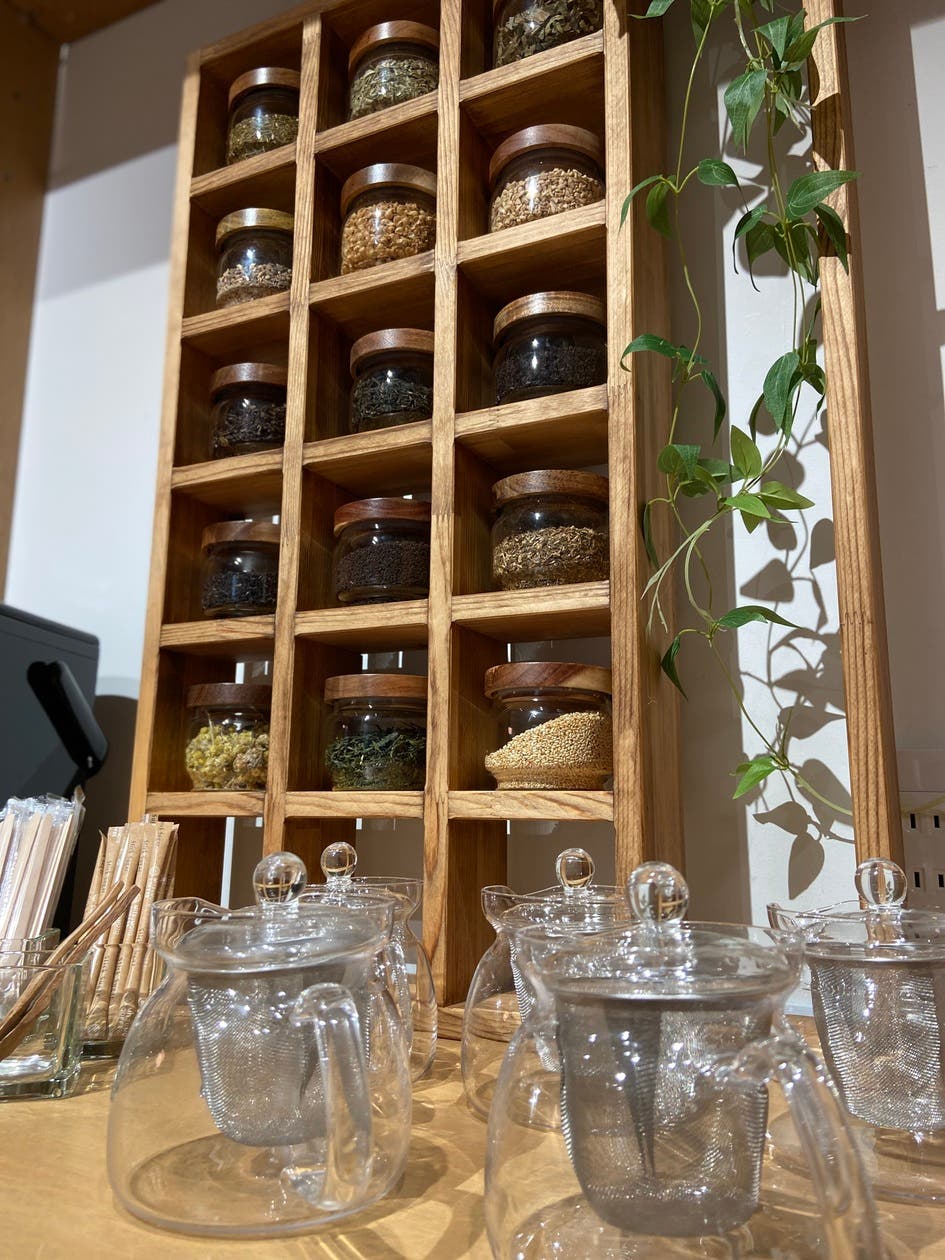 【町田 おしゃれなカフェ風ワークスペース】全席WEBミーティング可能／駐車場無料／フリードリンク＆スナックの写真8