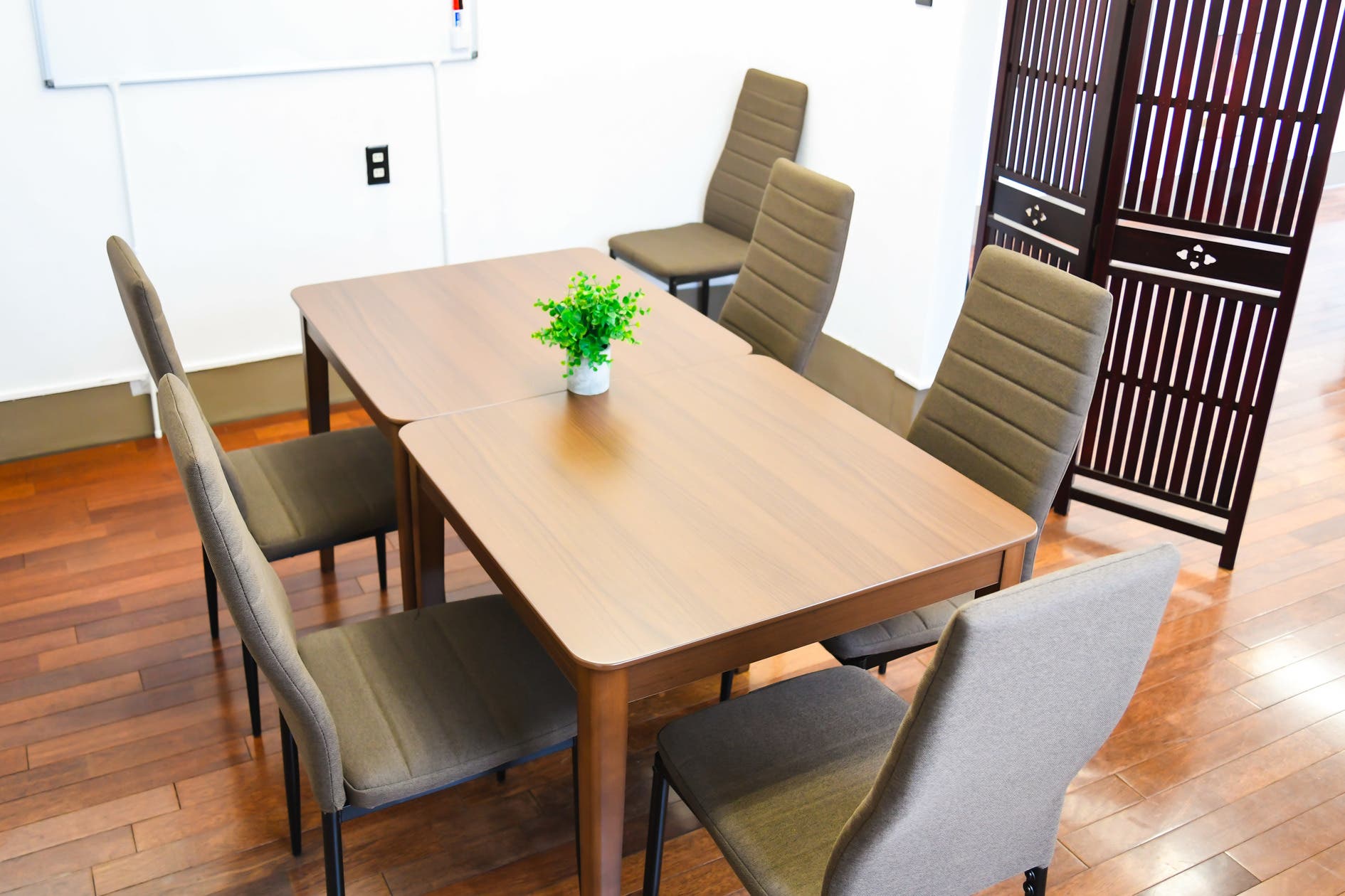 大和駅3分　レンタルサロンLiLi大和（会議室利用）の写真7