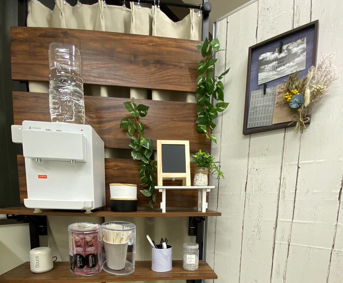 【☆心斎橋駅 徒歩３分☆】 「完全貸切 / 白を基調としたサロン風のくつろぎスペース☕️」の写真4