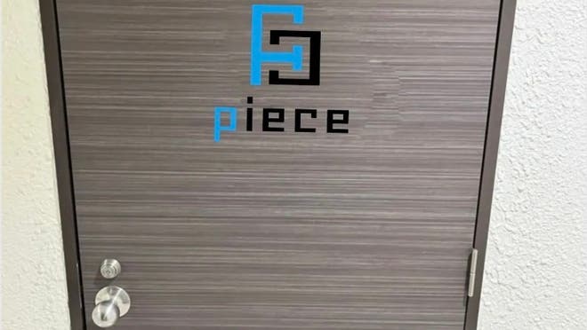 【☆心斎橋駅 徒歩3分☆】 「完全貸切 / 白を基調としたサロン風のくつろぎスペース☕️」の写真8