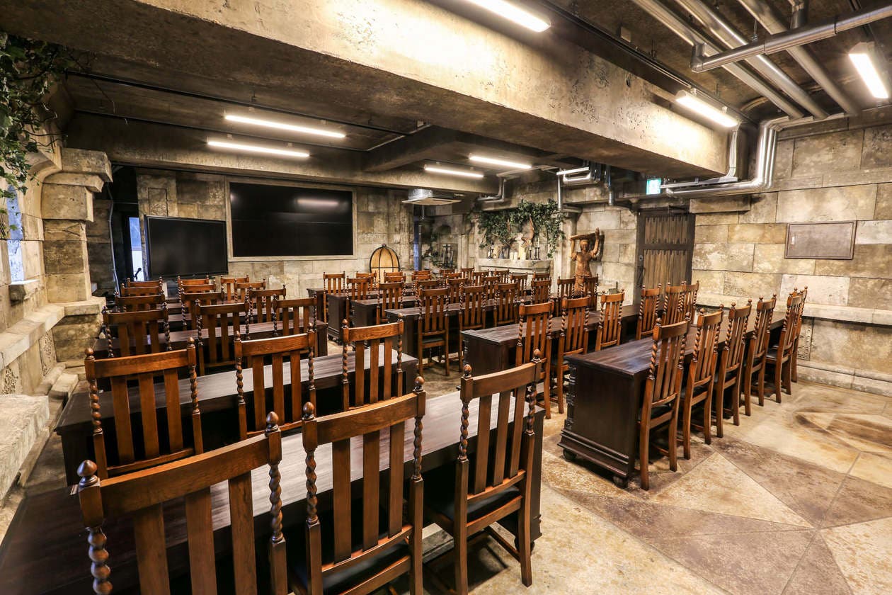 秋葉原駅徒歩1分！会議・セミナー・研修・パーティー・撮影が映える！面白いイベント会場　【王宮の魔法学校】の写真8