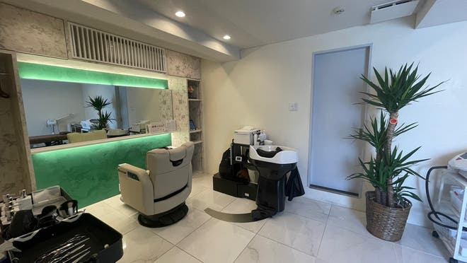 【六本木駅 徒歩6分】高級プライベートサロン✨美容・ヘアメイク・ヘッドスパ🧖シャンプー台🚿マッサージ✨セミナー✍撮影📸の写真5