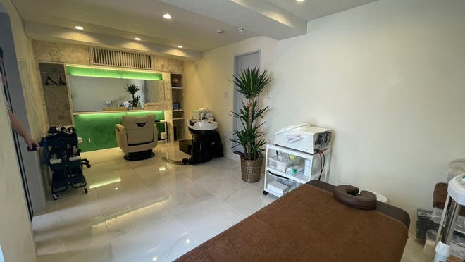 【六本木駅 徒歩6分】高級プライベートサロン✨美容・ヘアメイク・ヘッドスパ🧖シャンプー台🚿マッサージ✨セミナー✍撮影📸の写真15