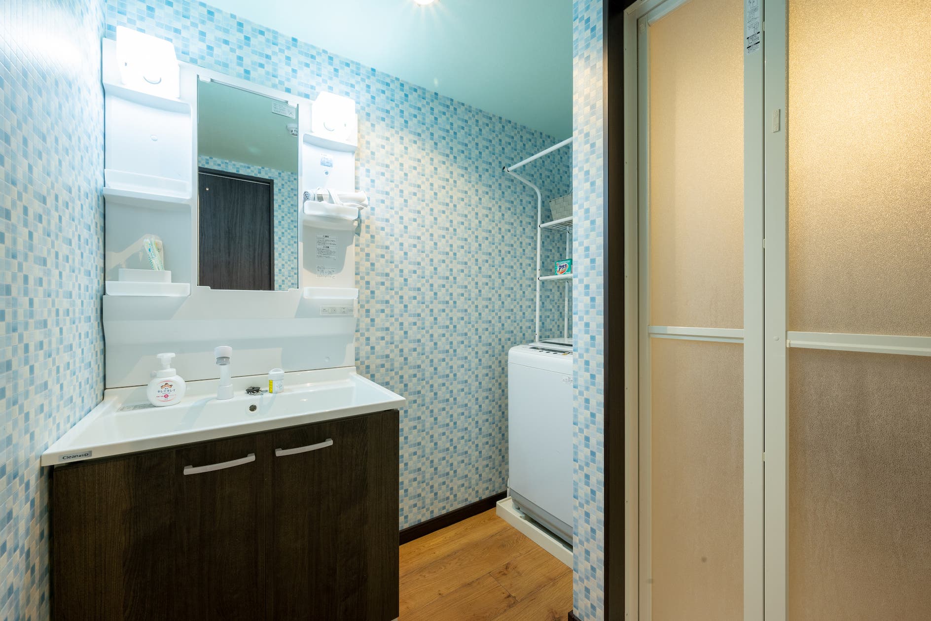 【花園町駅４分】キッチン・お風呂つき★ママ友/女子会/撮影/映画鑑賞に！無料WIFI/Blu-rayﾌﾟﾚｰﾔ-/Netflixの写真6