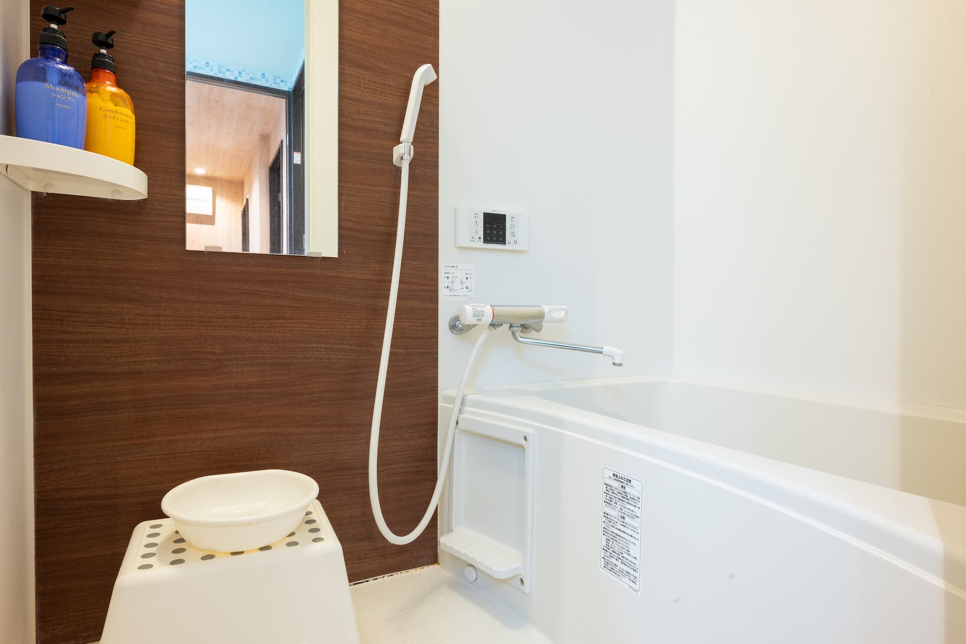 【花園町駅４分】キッチン・お風呂つき★ママ友/女子会/撮影/映画鑑賞に！無料WIFI/Blu-rayﾌﾟﾚｰﾔ-/Netflixの写真8