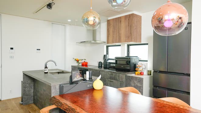 料理撮影も映える!カラフルな新築のハウススタジオの写真4