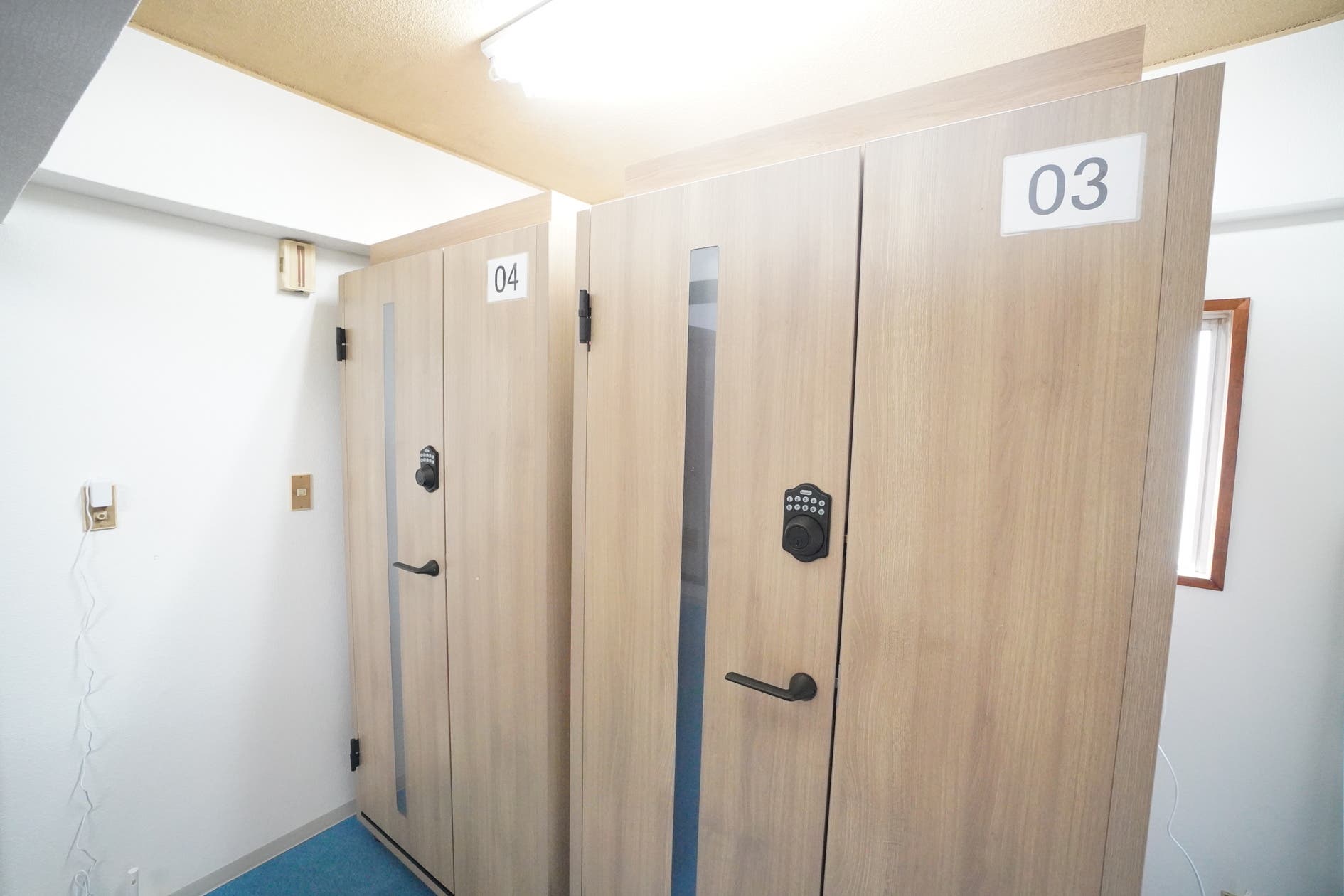 ＜ミニマルワークブース博多No.2＞完全個室ワークブース💼Wi-Fi📶モニター🖥テレワーク/ZOOM/自習/作業場所の写真7