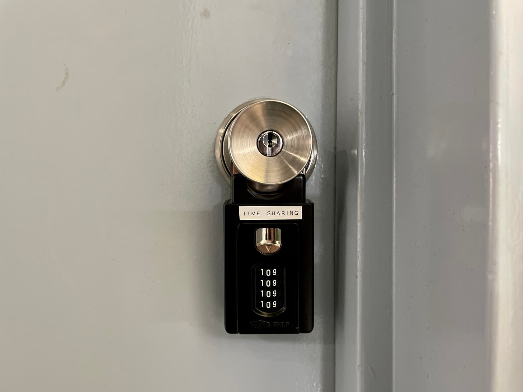 1001【新宿御苑前駅2分】オプション料金0円で設備・備品使い放題♪WiFi無料♥便利な駅近会議室の写真16