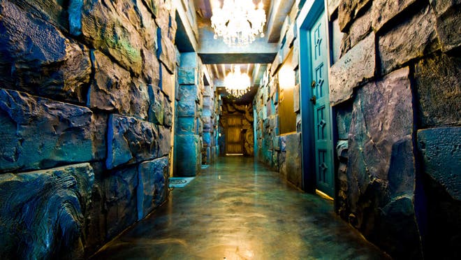 秋葉原駅徒歩1分!会議・セミナー・研修・パーティー・撮影が映える!面白いイベント会場 【王宮の魔法学校】の写真28